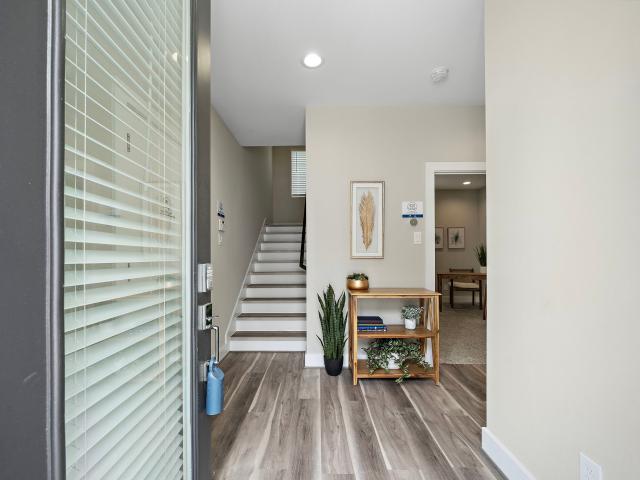 3 BR, 3 BA in Eastex Jensen