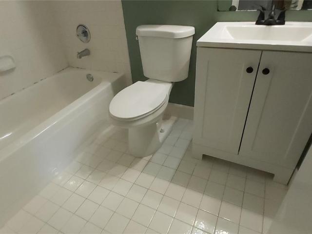3 BR, 3 BA in Flamingo Gardens