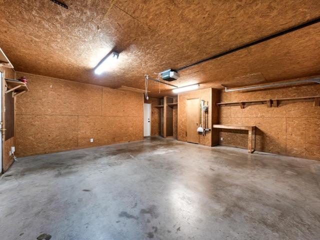 3 BR, 3 BA in Sherman