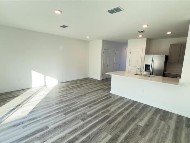 3 BR, 3 BA in Wesley Chapel