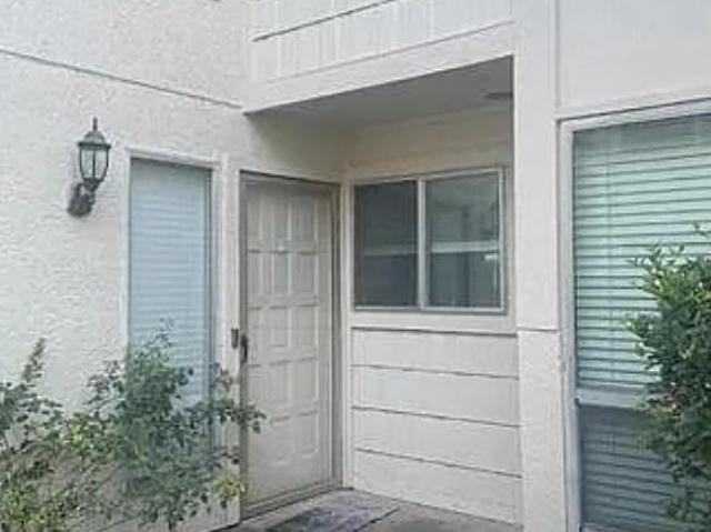 3 BR, 3 BA in The Trails Community