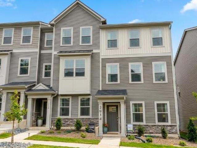 3 Br, 4 bath, Townhouse 3014 Honeymyrtle Ln