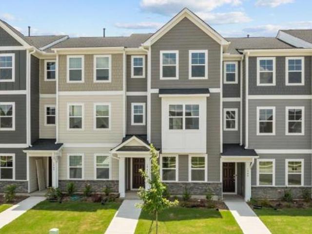 3 Br, 4 bath, Townhouse 5931 Illuminate Ave