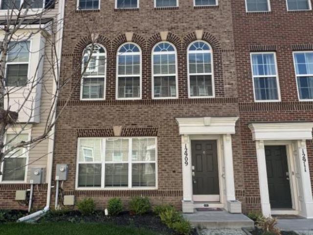 3 Br, 4 bath, Townhouse/Brownstone/RowHouse 12909 Brickyard Blvd