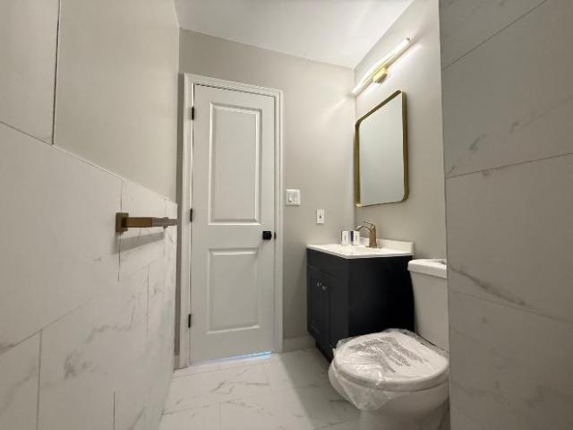 3 Br, 4 bath, Townhouse/Brownstone/RowHouse 1208 Knoll Mist Lane