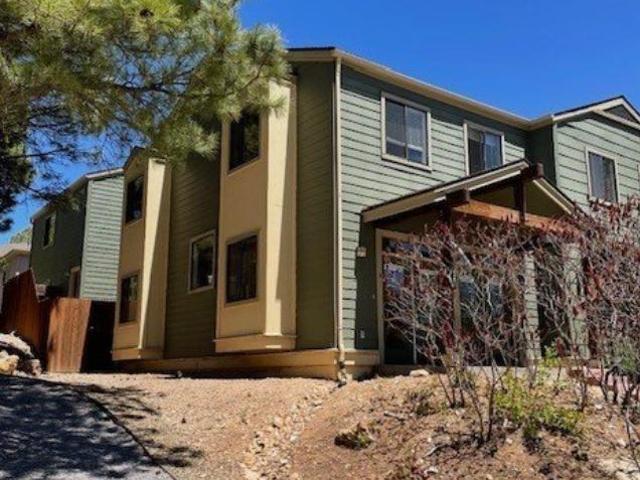 3 Br, 4 bath, Townhouse/Brownstone/RowHouse 1379 E Scarlet Dr