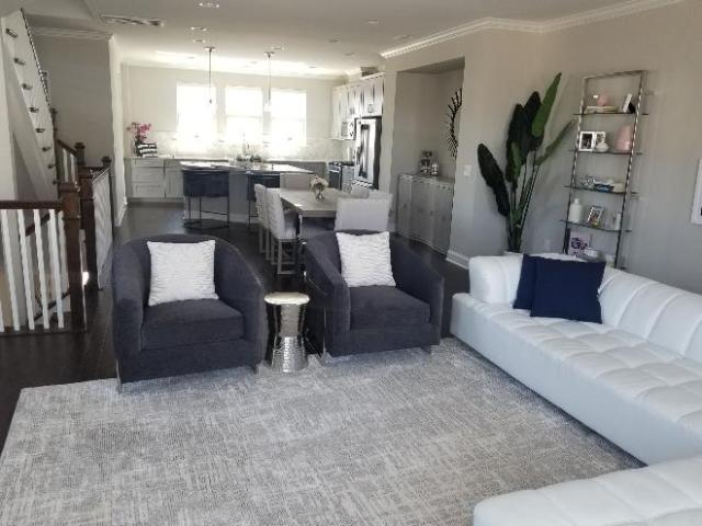 3 Br, 4 bath, Townhouse/Brownstone/RowHouse 1706 Pat Garrett Street