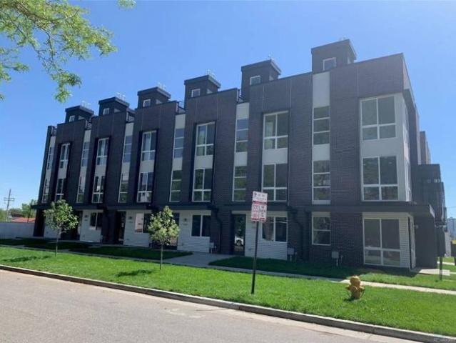 3 Br, 4 bath, Townhouse/Brownstone/RowHouse 1906 Grove Street