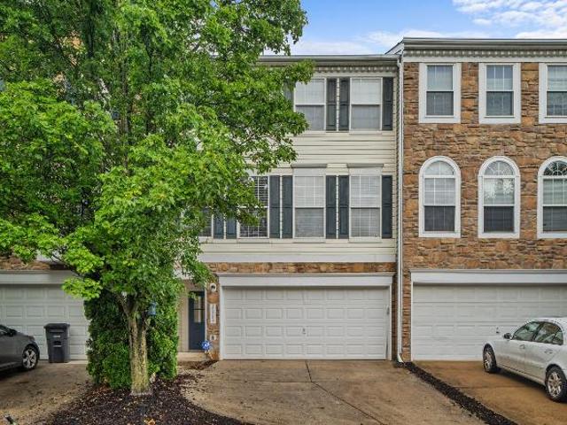 3 Br, 4 bath, Townhouse/Brownstone/RowHouse 21779 Goose Cross Ter