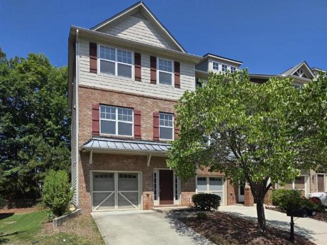 3 Br, 4 bath, Townhouse/Brownstone/RowHouse 294 Linden Park Ln