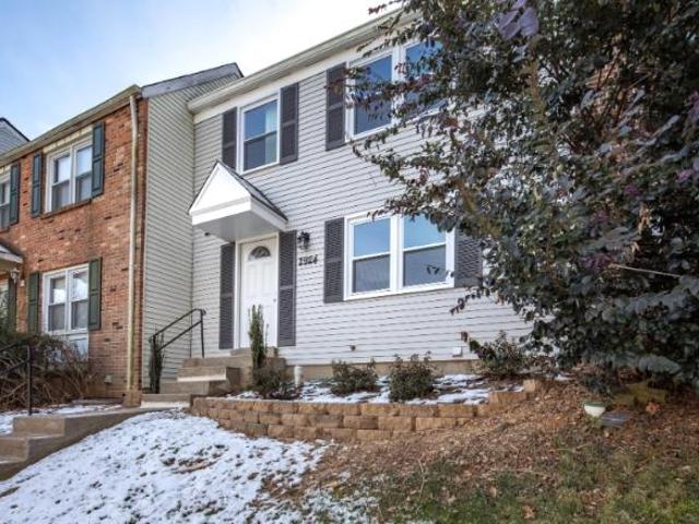 3 Br, 4 bath, Townhouse/Brownstone/RowHouse 2924 Piney Grove Court