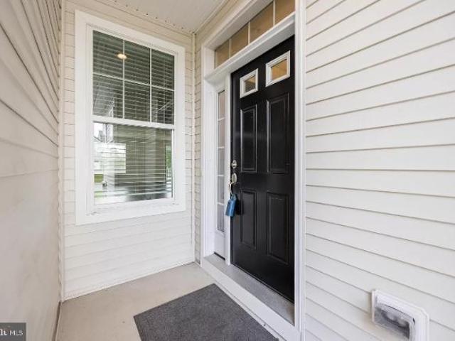 3 Br, 4 bath, Townhouse/Brownstone/RowHouse 3234 Krista Ln
