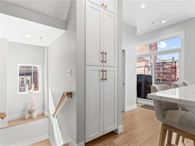 3 Br, 4 bath, Townhouse/Brownstone/RowHouse 3729 Mulberry Way