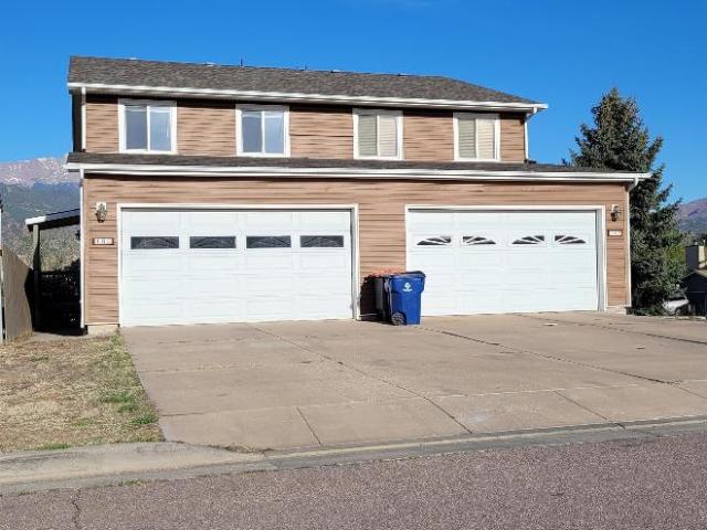 3 Br, 4 bath, Townhouse/Brownstone/RowHouse 480 North Limit Street