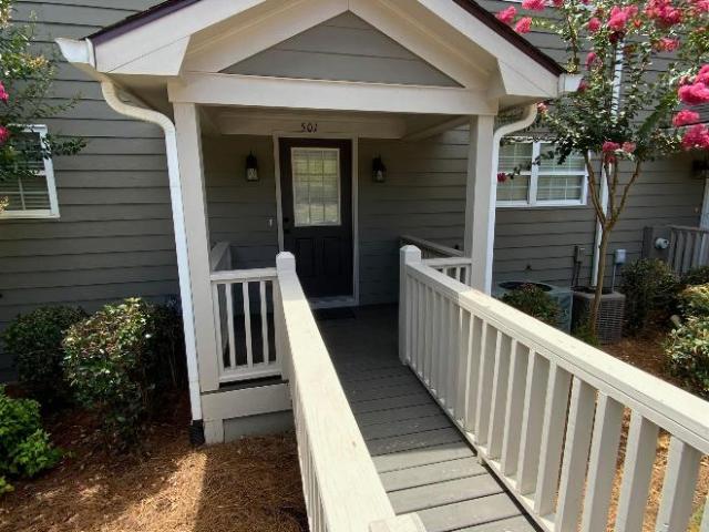 3 Br, 4 bath, Townhouse/Brownstone/RowHouse 501 Port Laz Lane