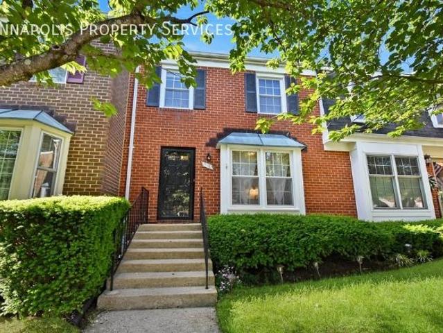 3 Br, 4 bath, Townhouse/Brownstone/RowHouse 518 Bay Dale Court