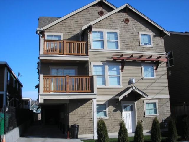 3 Br, 4 bath, Townhouse/Brownstone/RowHouse 532 24th Ave S