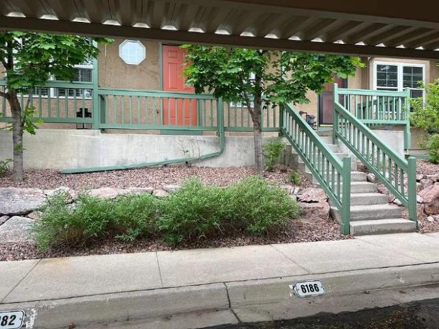 3 Br, 4 bath, Townhouse/Brownstone/RowHouse 6170 Colony Circle