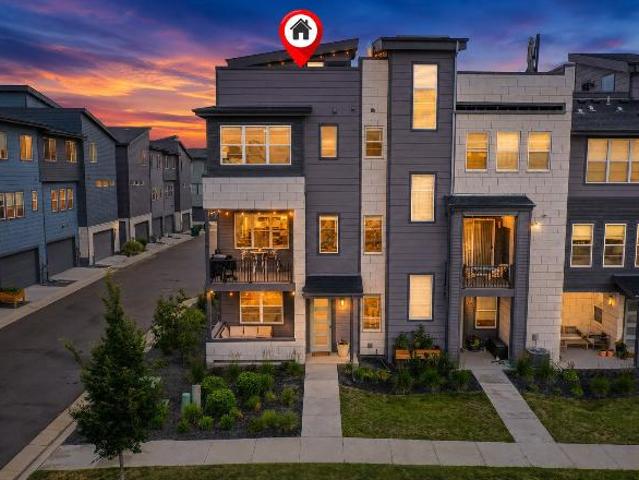 3 Br, 4 bath, Townhouse/Brownstone/RowHouse 6793 Navajo Way