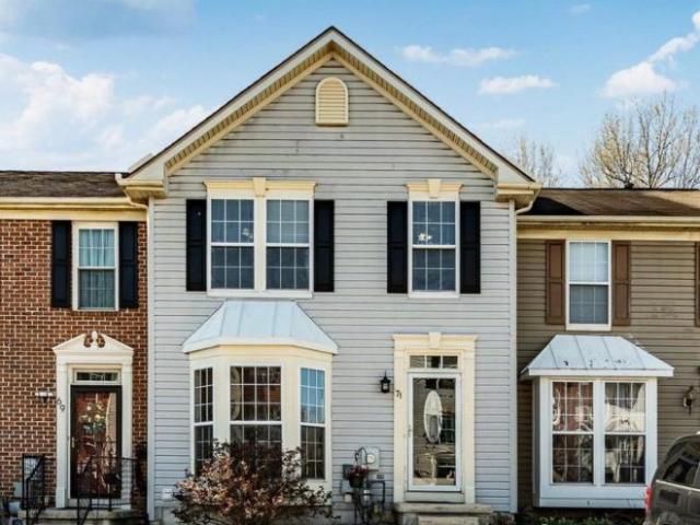 3 Br, 4 bath, Townhouse/Brownstone/RowHouse 71 Alexis Dr