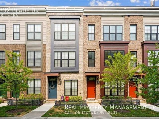 3 Br, 4 bath, Townhouse/Brownstone/RowHouse 7332 Blade Dr