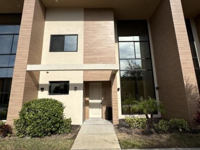 3 Br, 4 bath, Townhouse/Brownstone/RowHouse 7534 Brooklyn Dr