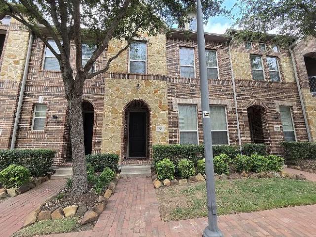 3 Br, 4 bath, Townhouse/Brownstone/RowHouse 7924 Osborn Pkwy