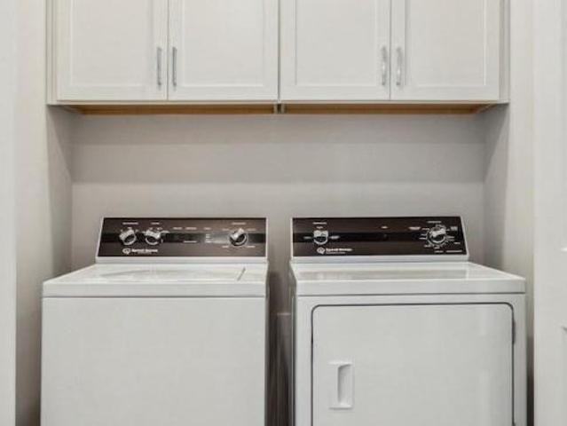 3 Br, 4 bath, Apartment 788 Oyster Isle Dr