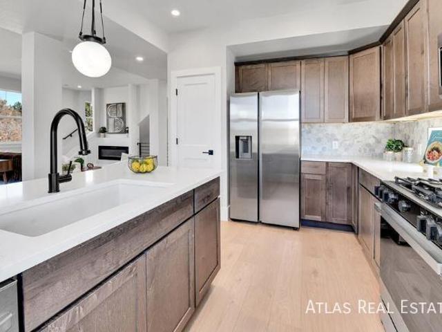 3 Br, 4 bath, Condo 6643 W 52nd Avenue