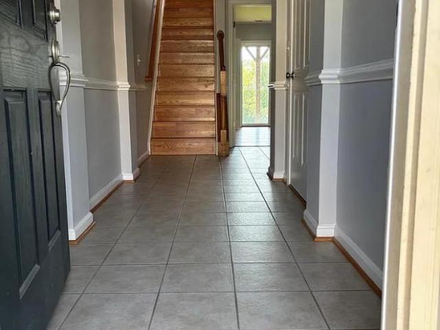 3 Br, 4 bath, Condo 15711 John Diskin Cir
