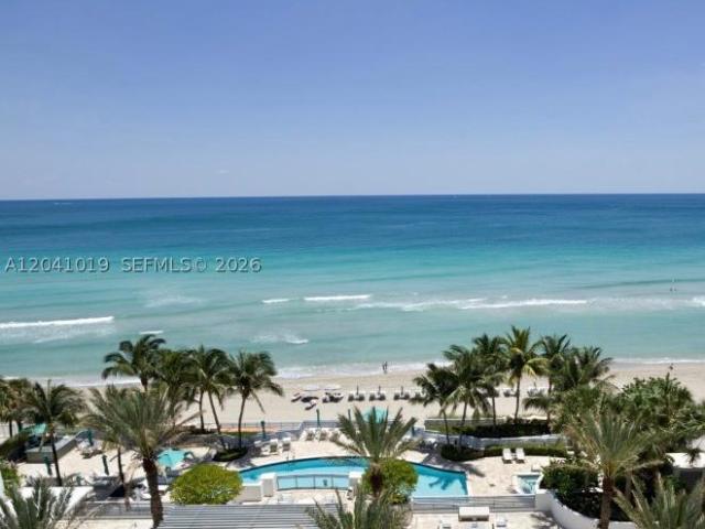 3 Br, 4 bath, Condo 3535 S Ocean Dr