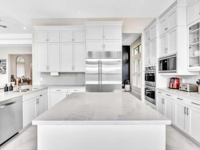 3 Br, 4 bath, Single Family 16732 Strasbourg Lane