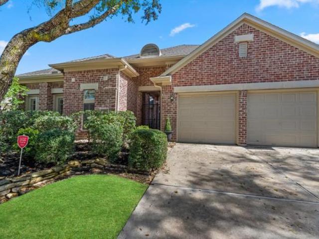 3 Br, 4 bath, Single Family 24106 Laureumont Ct