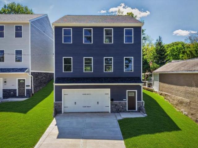 3 Br, 4 bath, Single Family 225 Wilbert St