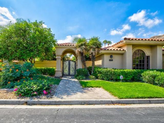 3 Br, 4 bath, Single Family 54100 Riviera