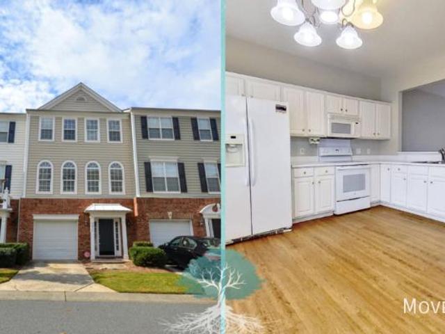 3 Br, 4 bath, Single Family 5474 Werburgh St