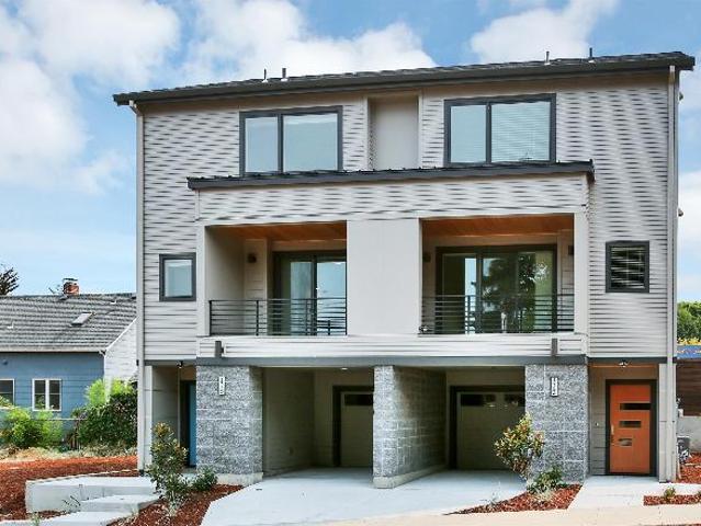 3 Br, 4 bath, Single Family 5719 SE 18th Avenue