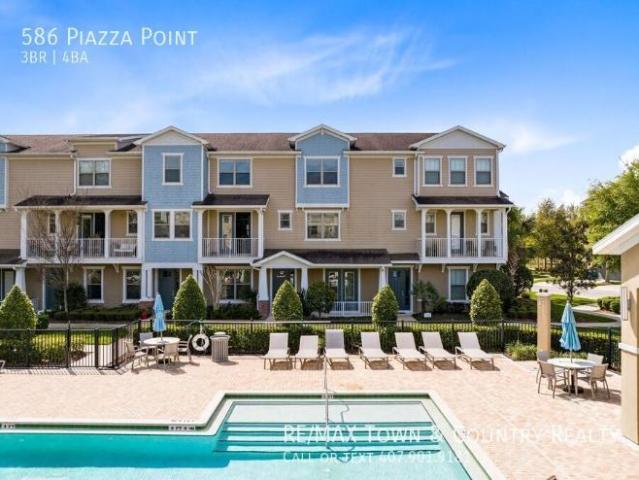 3 Br, 4 bath, Single Family 586 Piazza Point