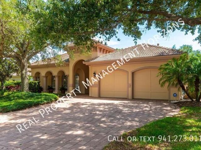 3 Br, 4 bath, Single Family 6914 Stanhope Place
