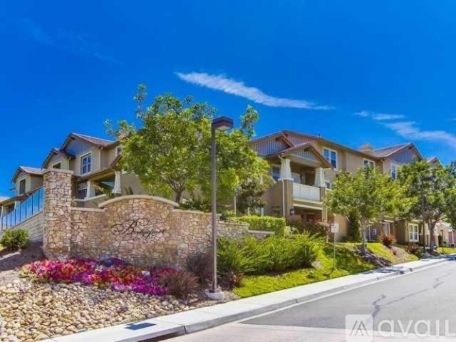 3 BR, 4 BA Apartment 16938 Hutchins Landing, Unit 10, San Diego, CA 92127