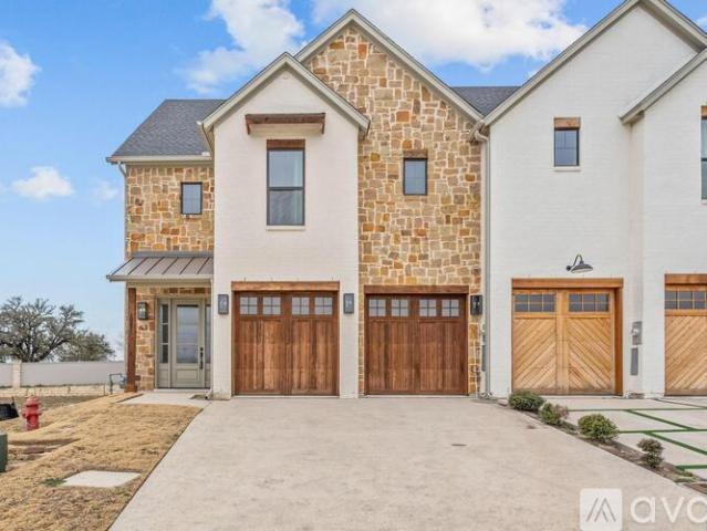 3 BR, 4 BA Apartment 109 Maddox Pl, Aledo, TX 76008