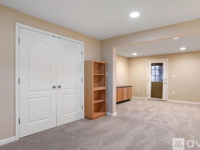 3 BR, 4 BA Apartment 1151 Steed St, Unit 0, Ranson, WV 25438
