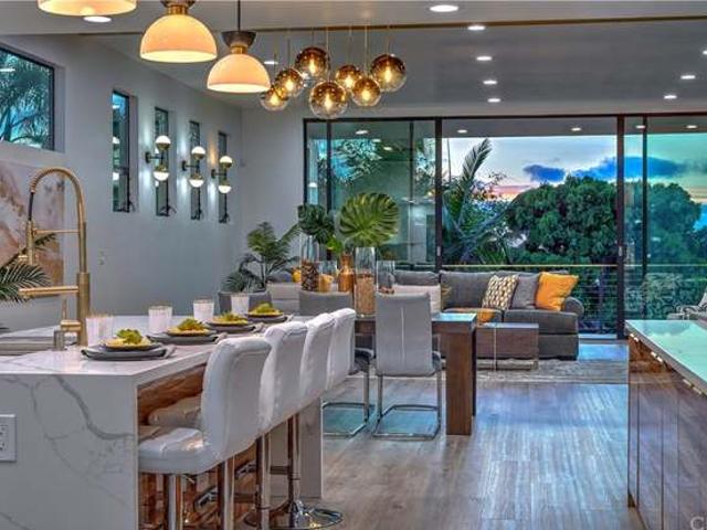 3 BR, 4 BA Apartment 13934 Recuerdo Dr, Del Mar, CA 92014