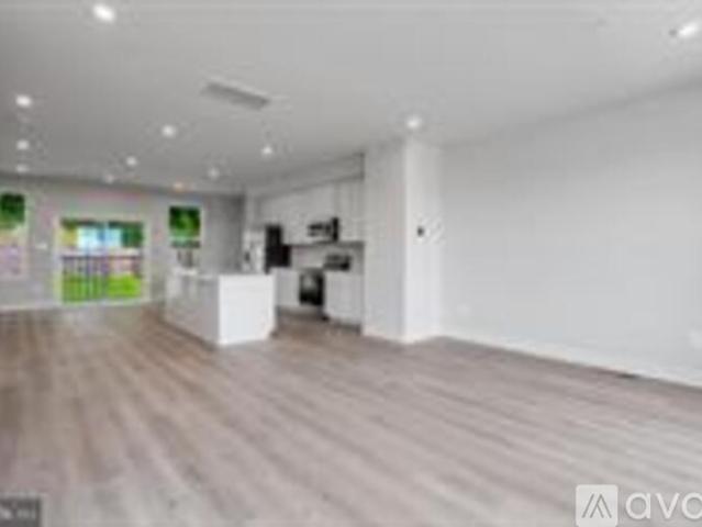 3 BR, 4 BA Apartment 267 Summerfield Drive, Unit #C, New Oxford, PA 17350
