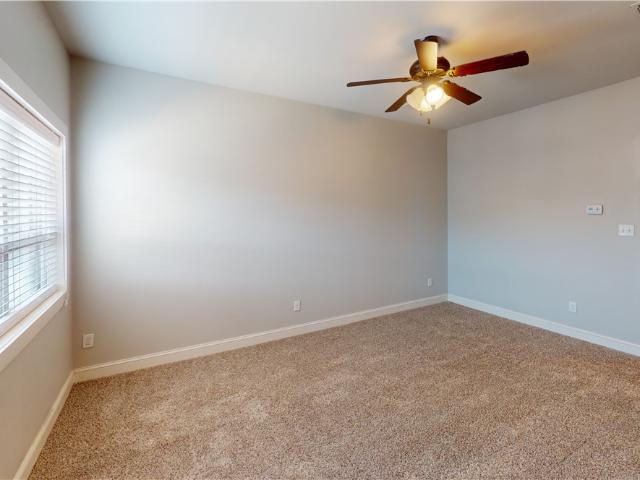 3 BR, 4 BA Apartment 203 Brentwood Drive East, College Station, TX 77840