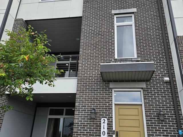 3 BR, 4 BA Apartment 21043 Ashburn Heights Dr, Unit 21043, Ashburn, VA 20148