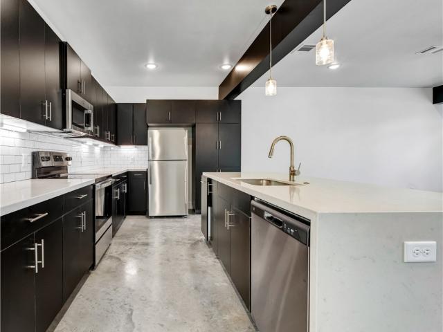 3 BR, 4 BA Apartment 211 Lynn Drive, Bryan, TX 77801