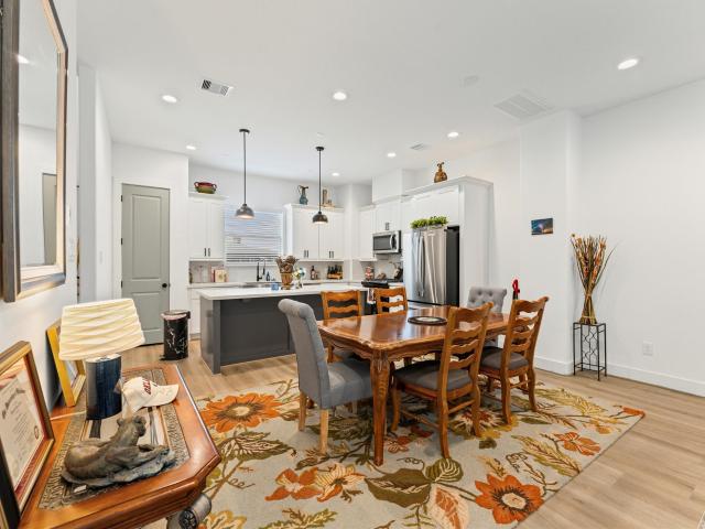 3 BR, 4 BA Apartment 2311 Eagle Street, Houston, TX 77004