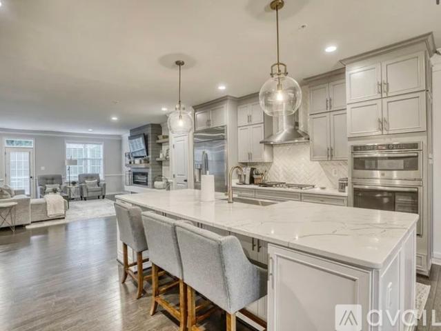 3 BR, 4 BA Apartment 304 Spruce Pine Road, Abingdon, MD 21009