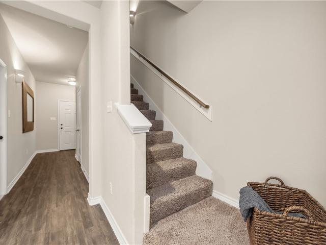 3 BR, 4 BA Apartment 3314 Papa Bear Drive, College Station, TX 77845